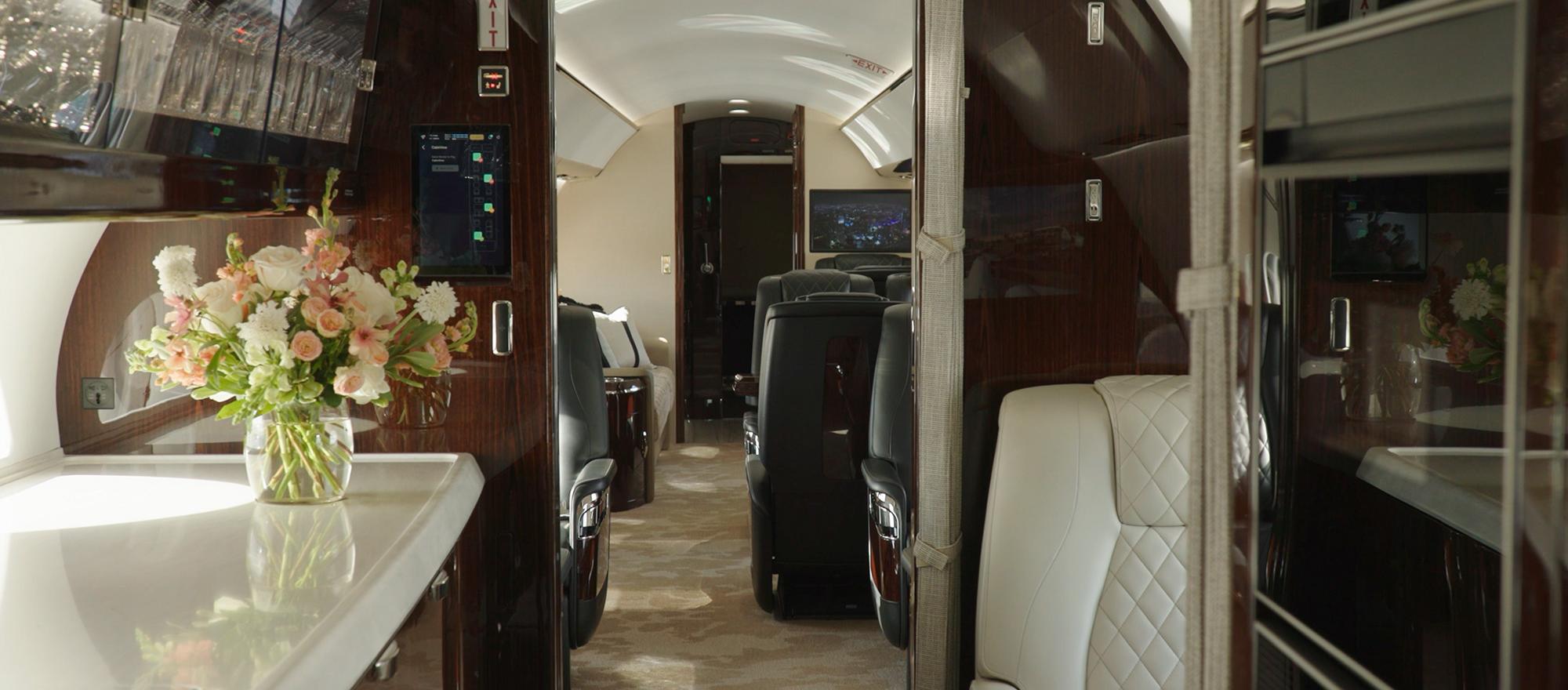 Gulfstream G800 Ultra-Long-Range Jet Interior Tour | Business Jet Traveler