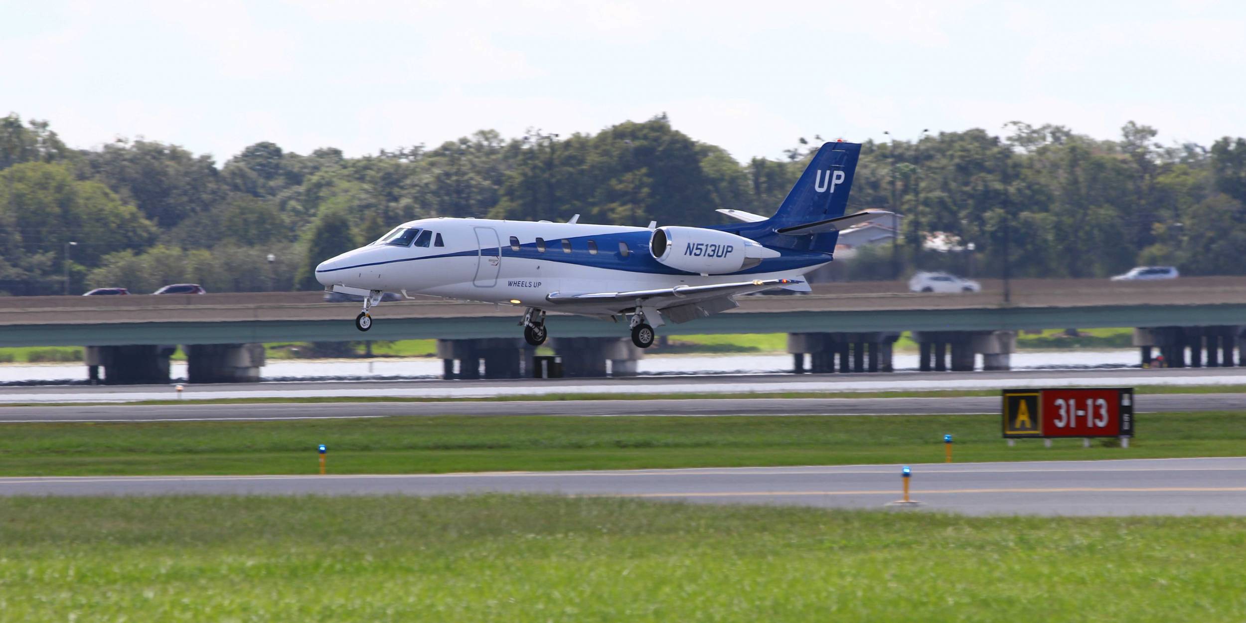 Wheels Up Nets $259 Million from Mortgaging Aircraft | Business Jet ...