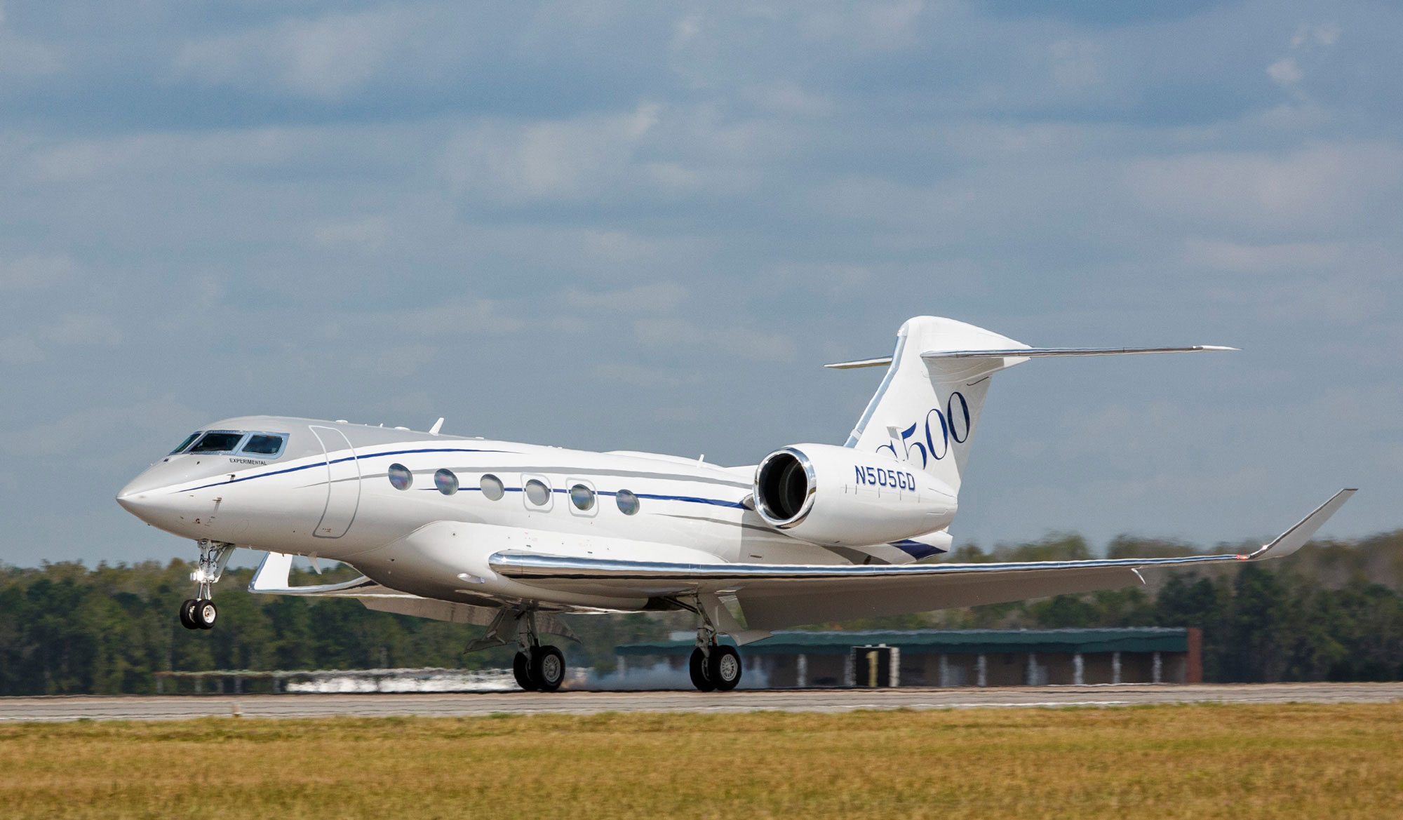Inside Gulfstream's G500 With Full Production Interior | Business Jet ...