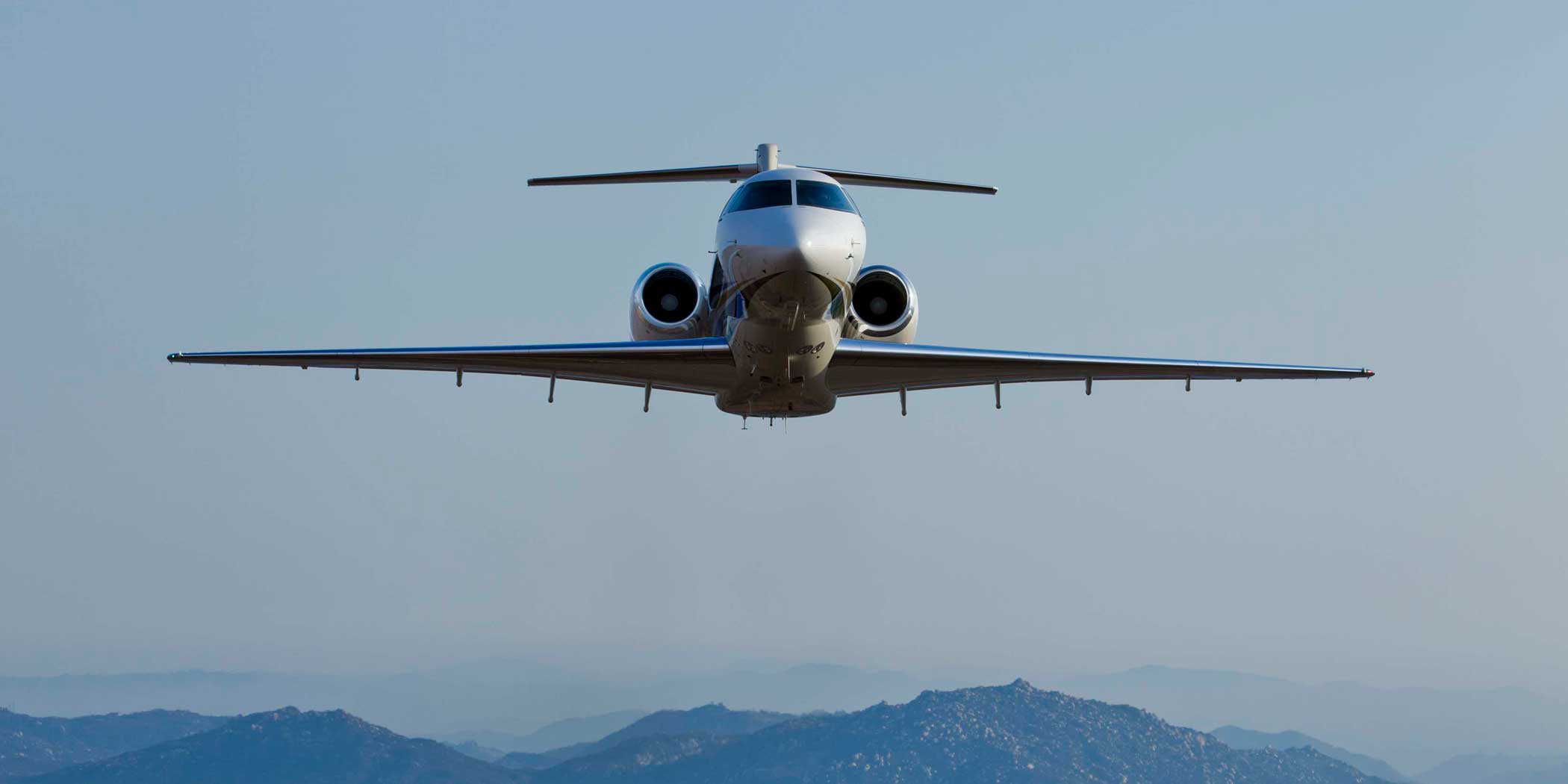 Hawker 4000 | Business Jet Traveler