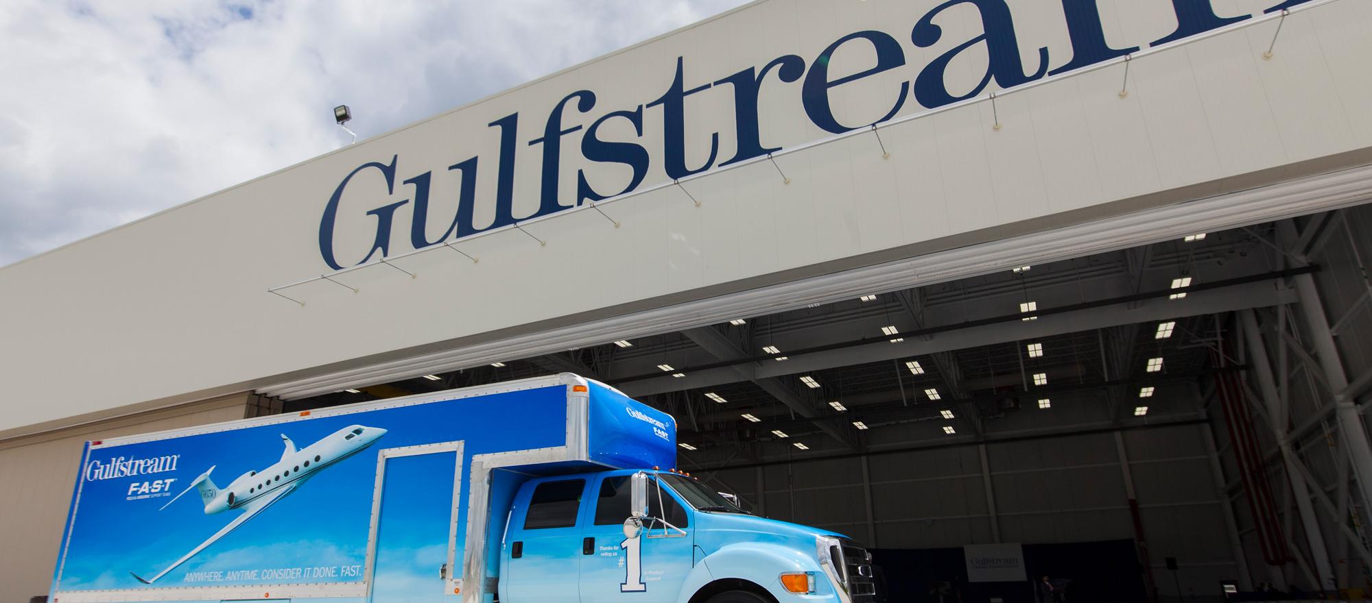 Gulfstream Ups the Ante on Support with AOG Call Center | Business Jet ...